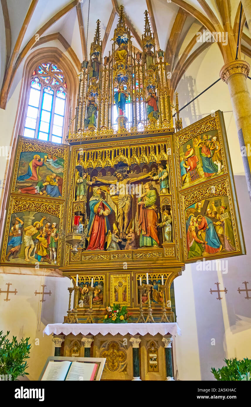 Altar Altarpiece High Resolution Stock Photography and Images - Alamy
