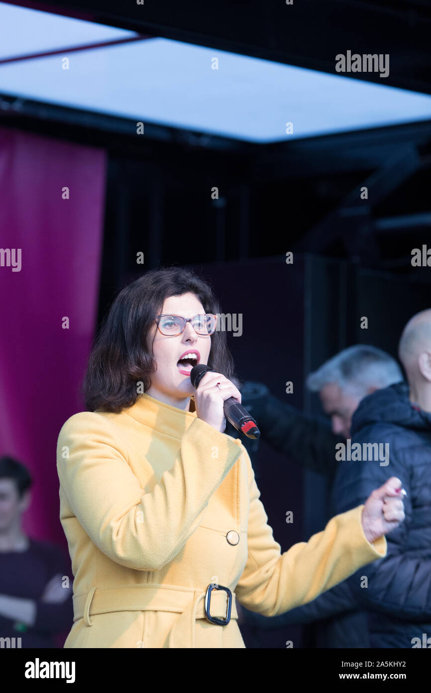 Layla moran mp hi-res stock photography and images - Alamy