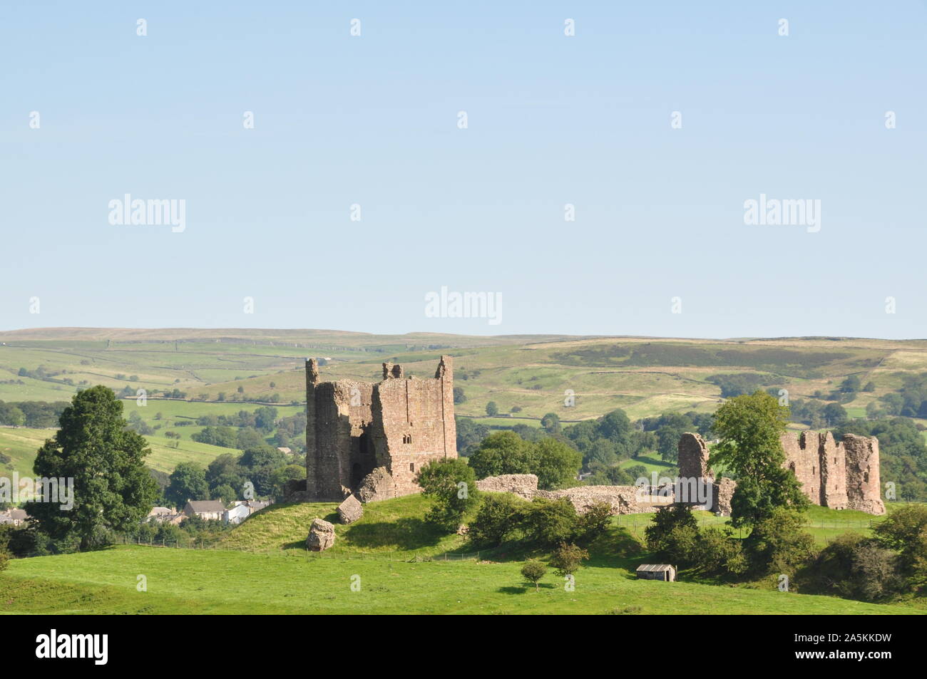 Brough Castle 2, Cumbria Stock Photo - Alamy