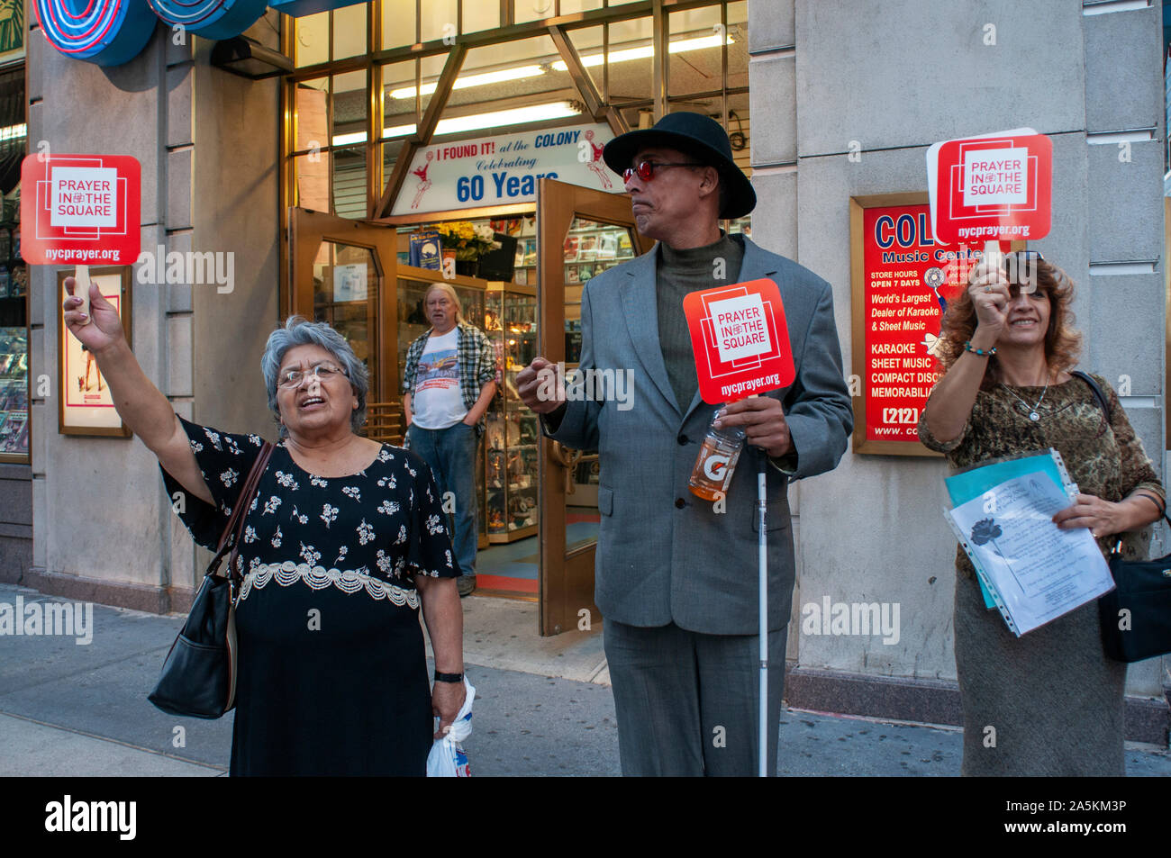 Organized by the Times Square Church into Times Square for a prayer ...