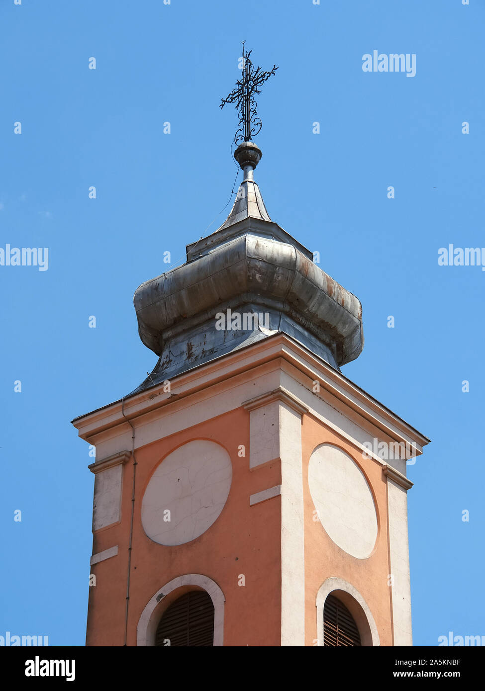 Lon 18 74305683 hi-res stock photography and images - Alamy