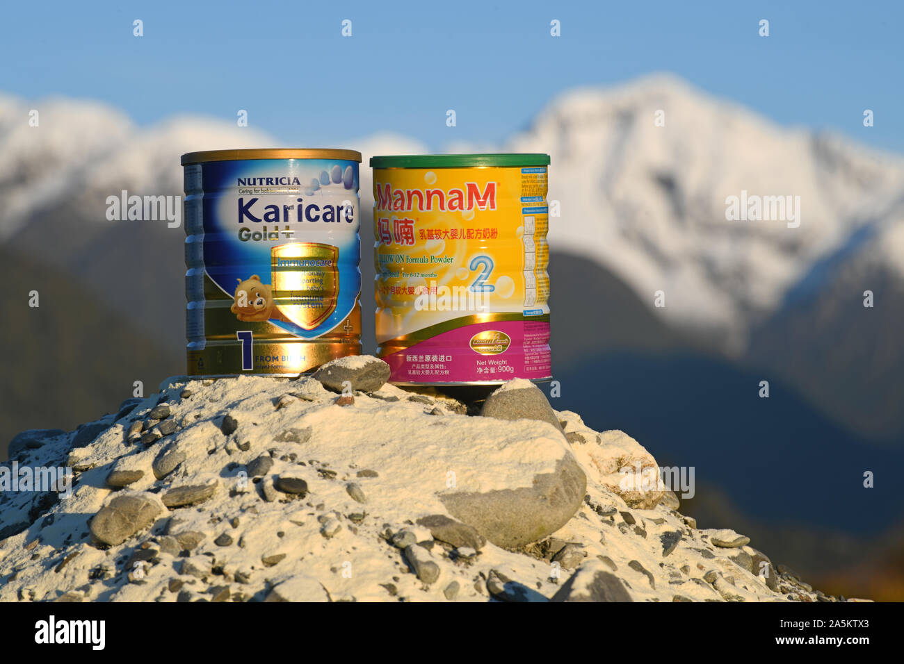 New zealand milk powder hi-res stock photography and images - Alamy