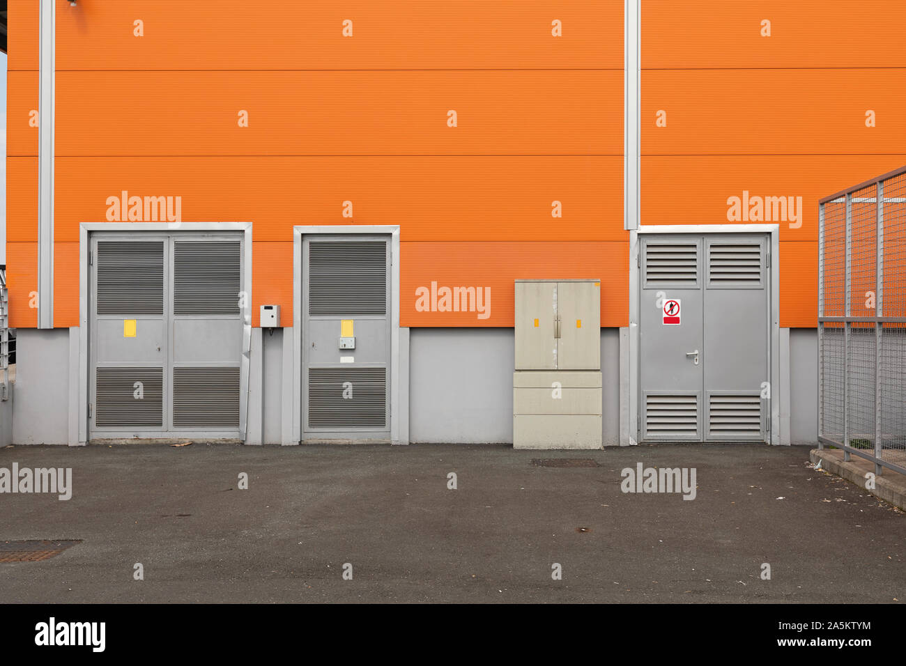 Electric Power Control Box at Warehouse Building Stock Photo - Alamy Electric Power Control Box at Warehouse Building Stock Photo - Alamy