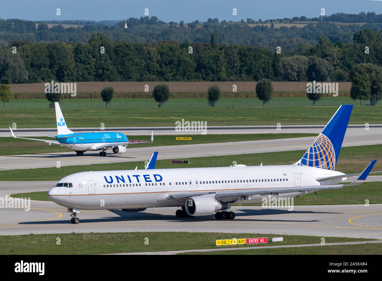 Munich, Germany - September 18. 2019 : United Airlines Boeing 767-300 ...