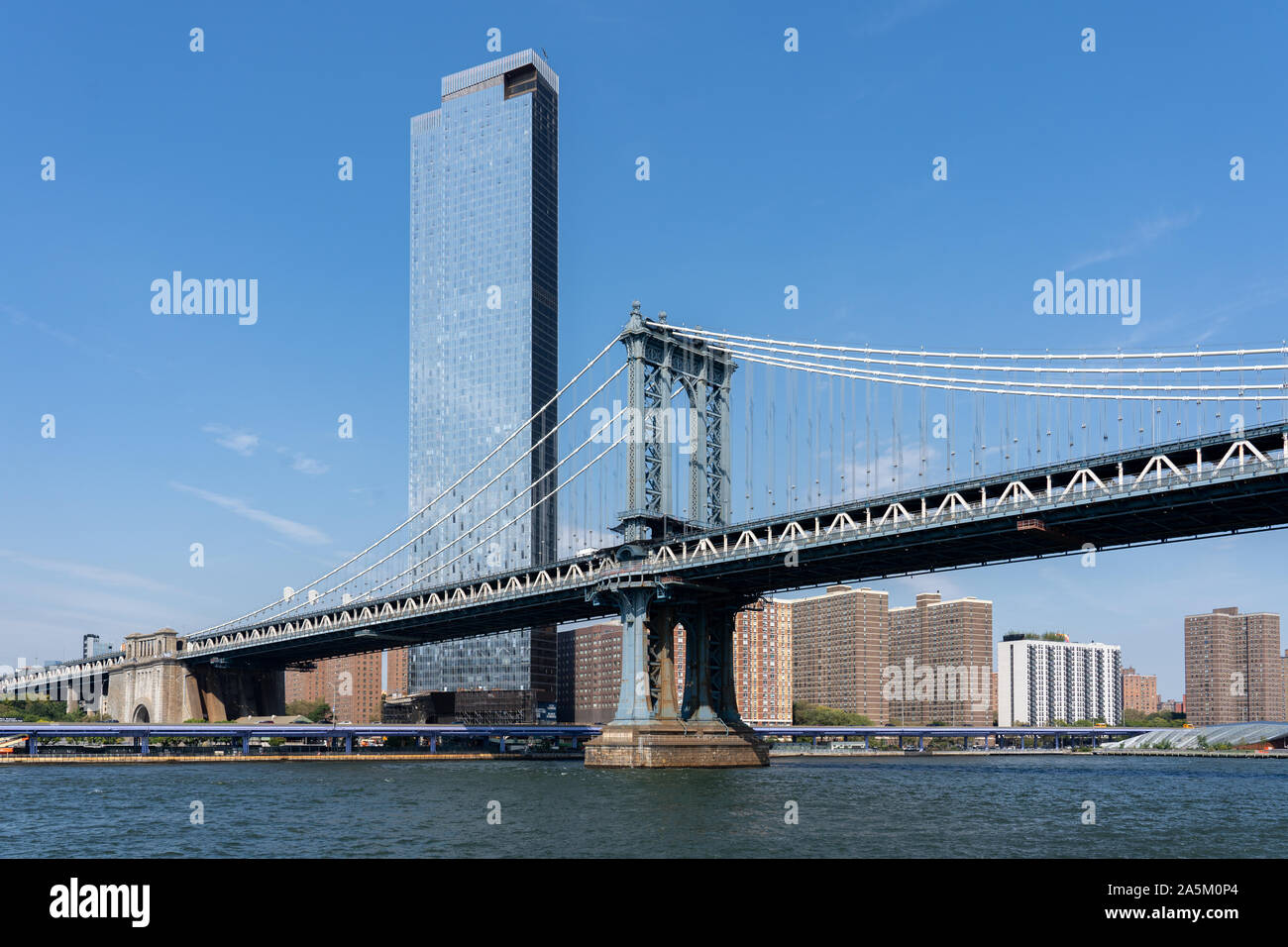 Pillar brooklyn bridge in hi-res stock photography and images - Alamy