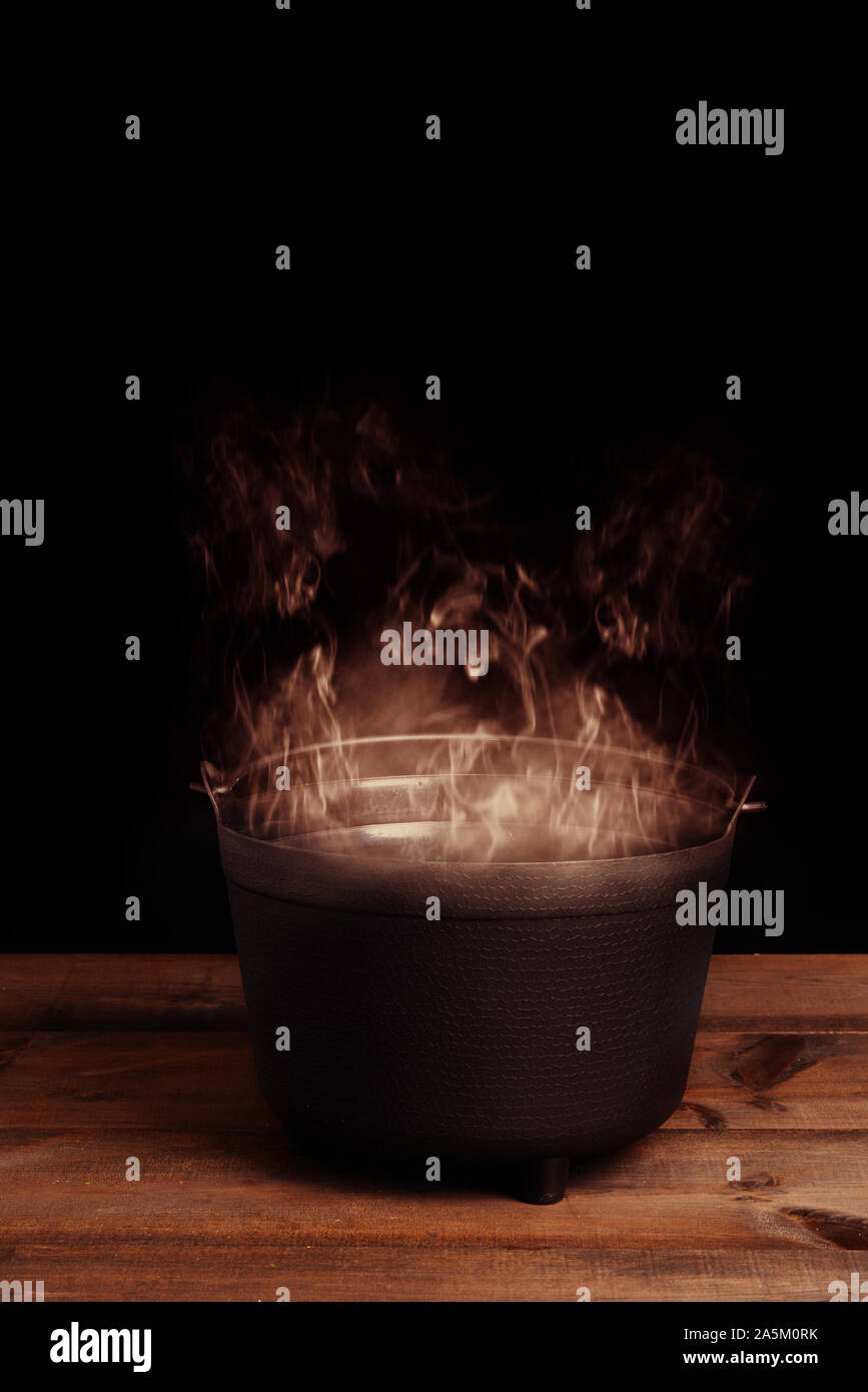 Cauldron bubbling hi-res stock photography and images - Alamy