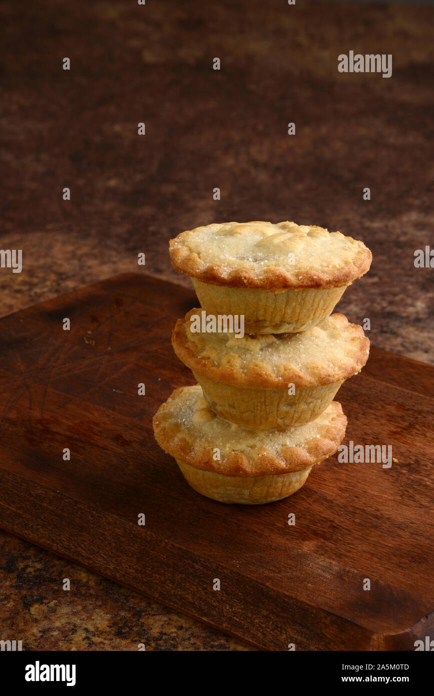 Stack of mince pies hi-res stock photography and images - Alamy