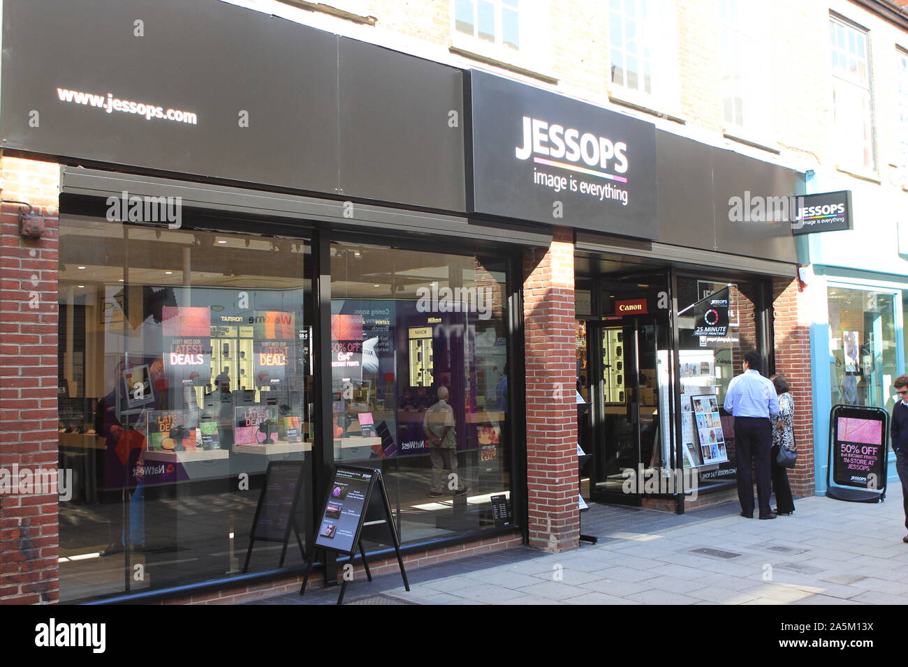 Jessops closure hi-res stock photography and images - Alamy