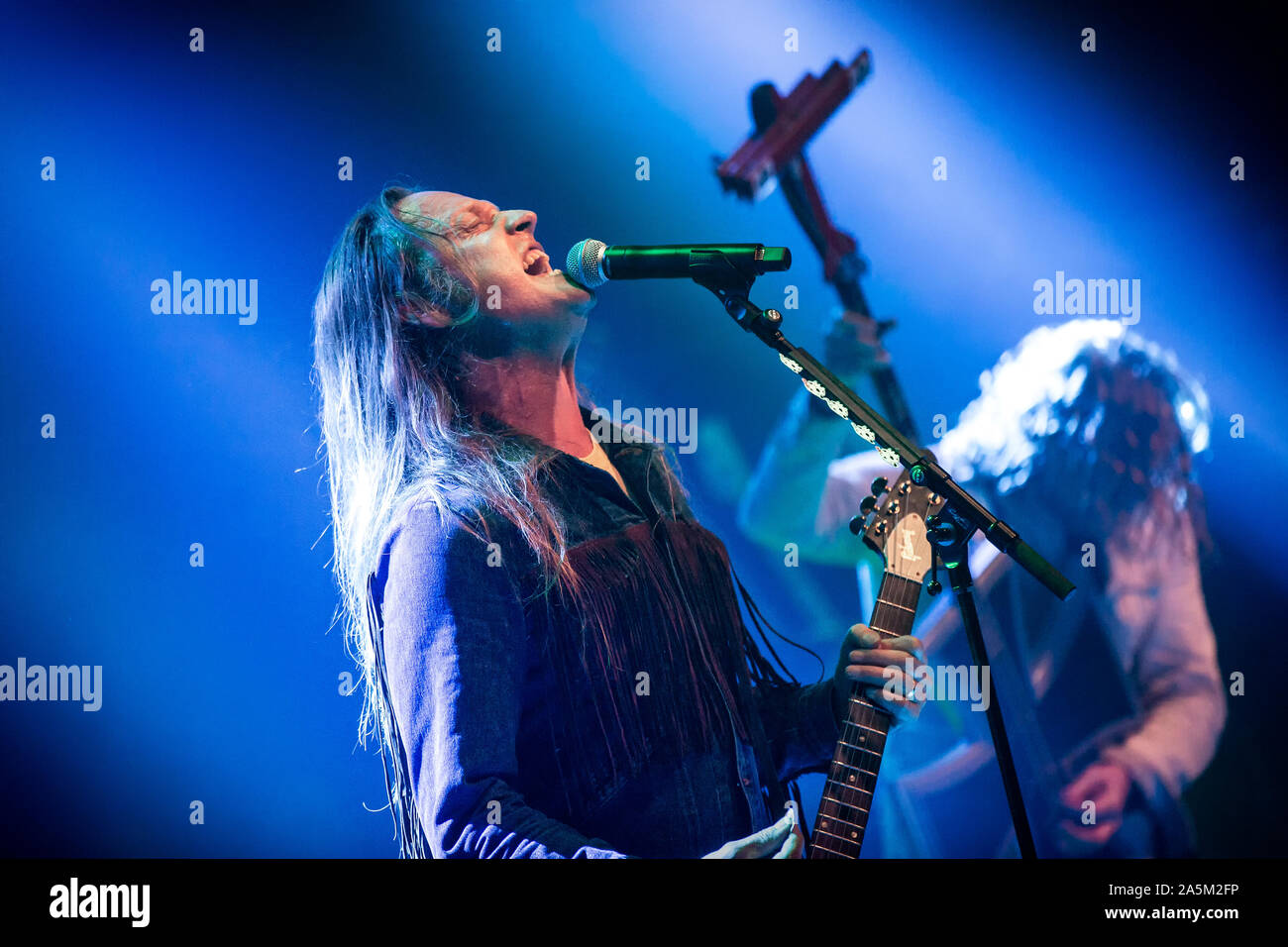 Singer danish band hi-res stock photography and images - Alamy