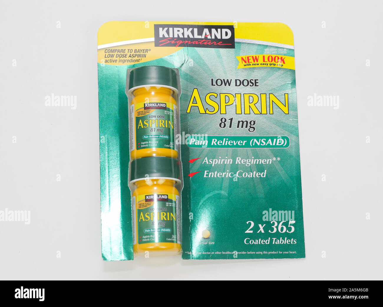 Princeton New Jersey, October 19:box of aspirin bottles - Image Stock ...