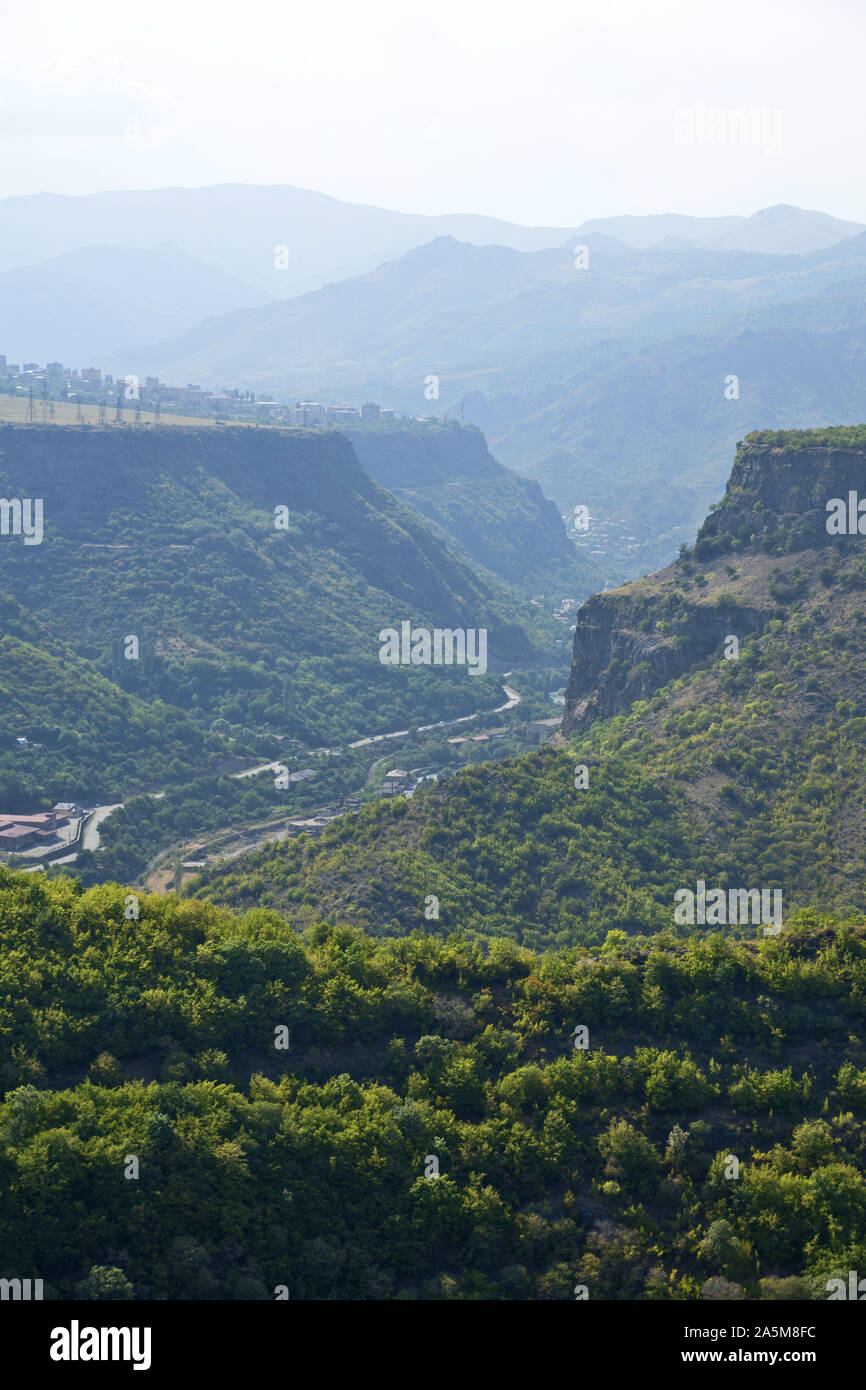 Armenia caucasus mountains High Resolution Stock Photography and Images ...