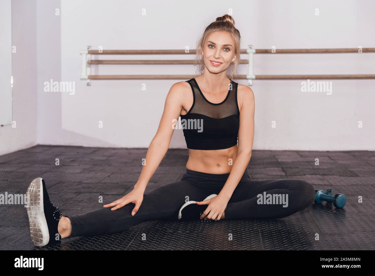 Beautiful women in gym hi-res stock photography and images - Alamy