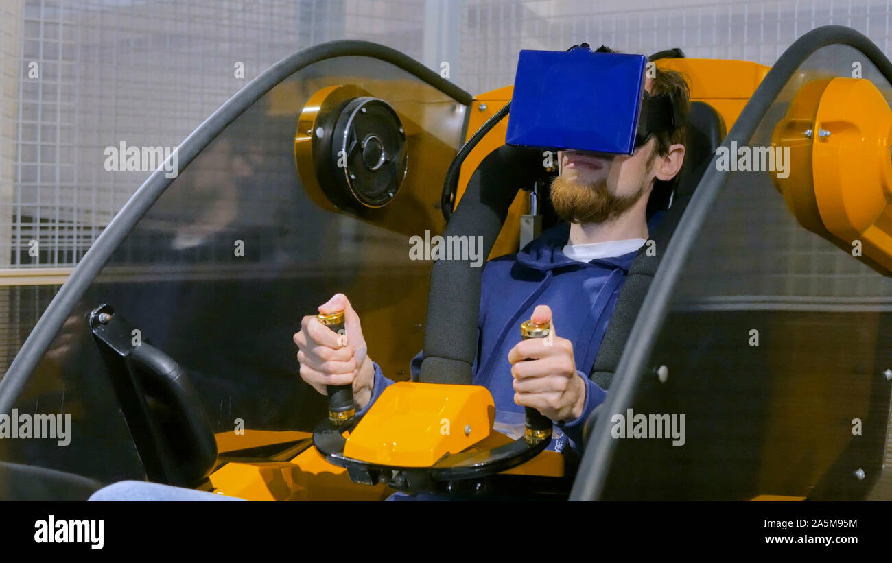 Virtual battle space hi-res stock photography and images - Alamy