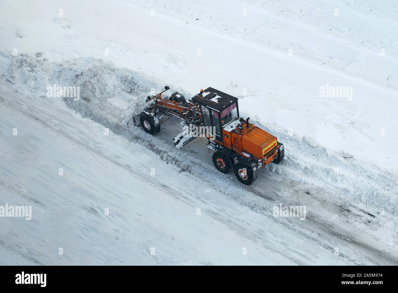 Snow blower clean roads hi-res stock photography and images - Alamy