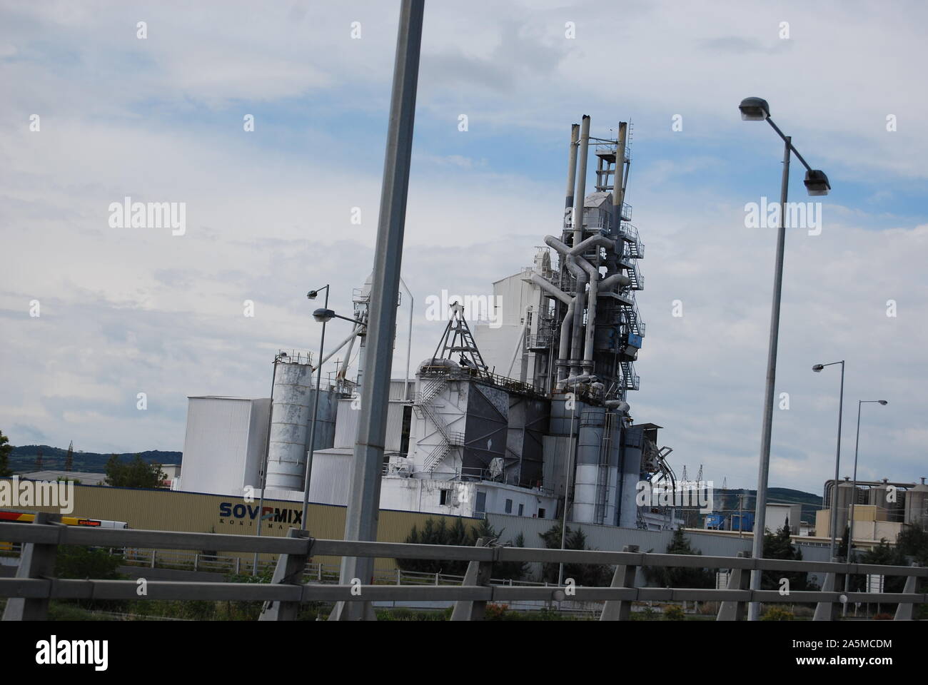 Tanks and industrial installations hi-res stock photography and images ...