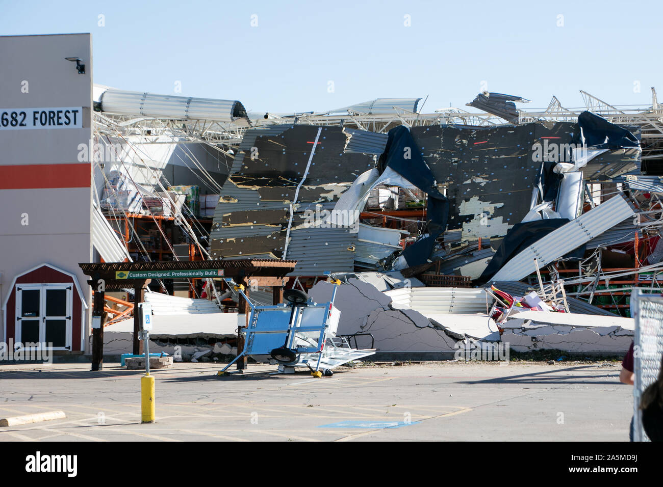Destroyed Buildings Tornado High Resolution Stock Photography and ...