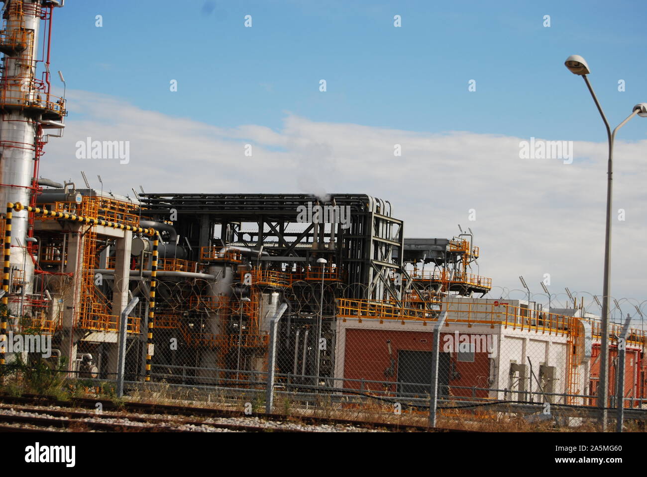 Tanks and industrial installations hi-res stock photography and images ...