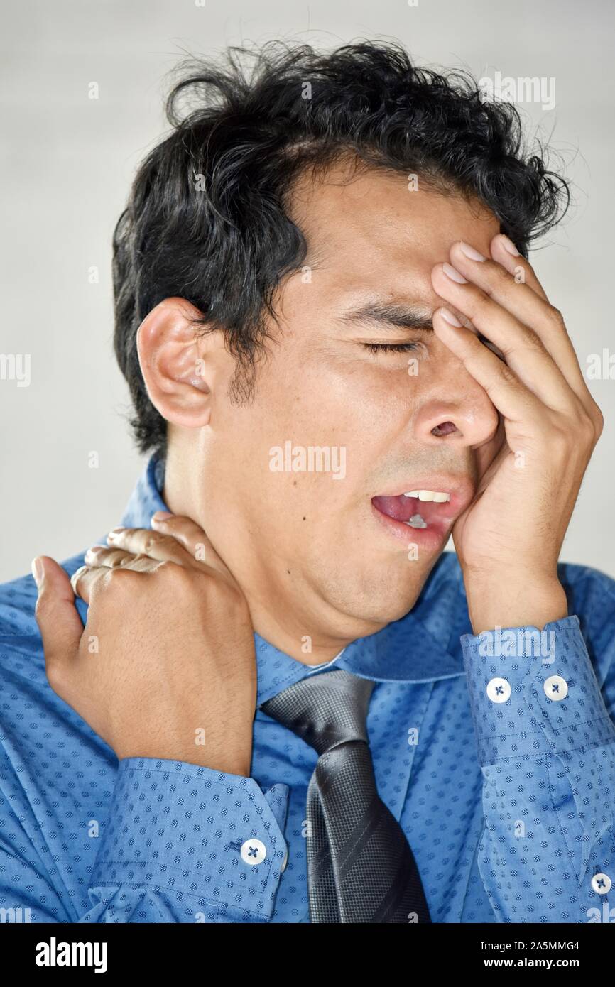 Man wearing tie hi-res stock photography and images - Alamy