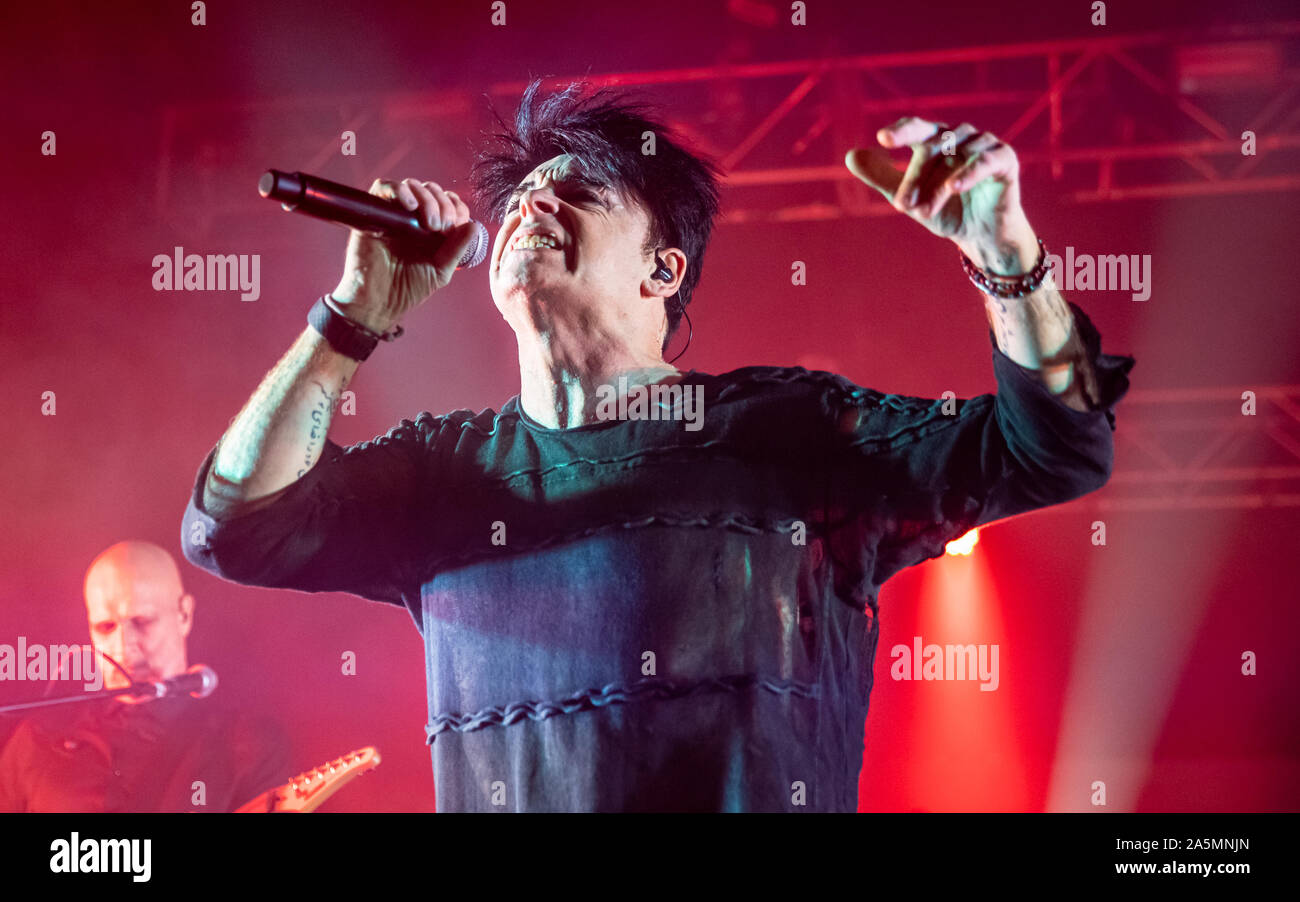 Gary numan tubeway army hi-res stock photography and images - Alamy