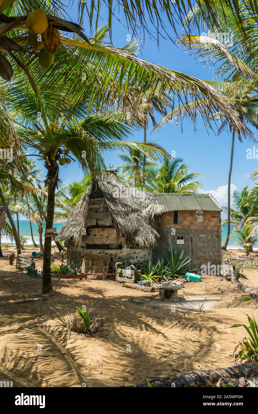 Hippie architecture hi-res stock photography and images - Alamy