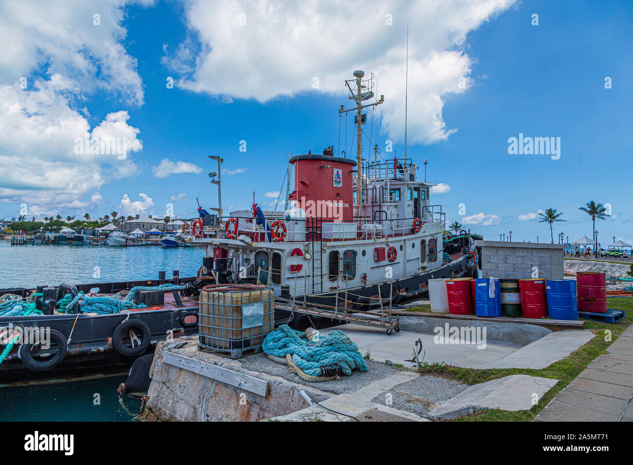 Rescue tug boat hi-res stock photography and images - Alamy