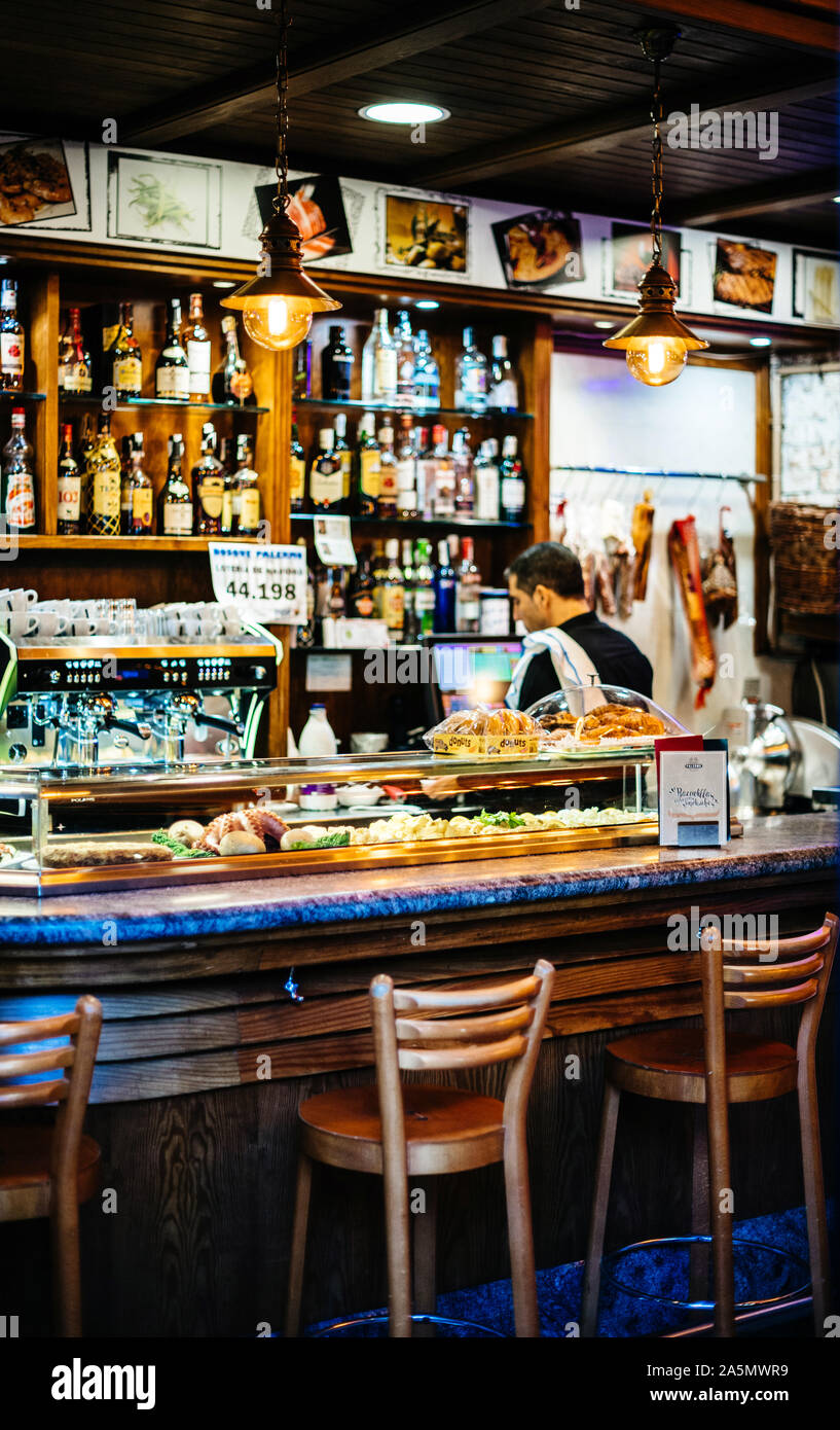 Spain bar food bartender hi-res stock photography and images - Alamy