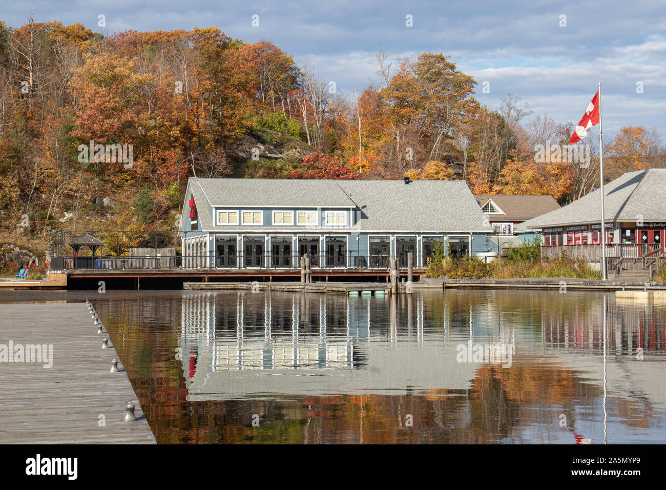 Public docks hi-res stock photography and images - Alamy