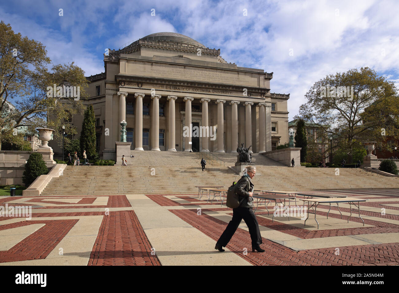 Columbia University campus in Morningside Heights, New York, USA. Low ...