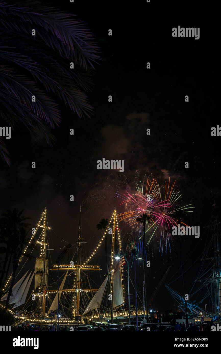 big bay boom fireworks san diego over star of india and HMS Surprise ...