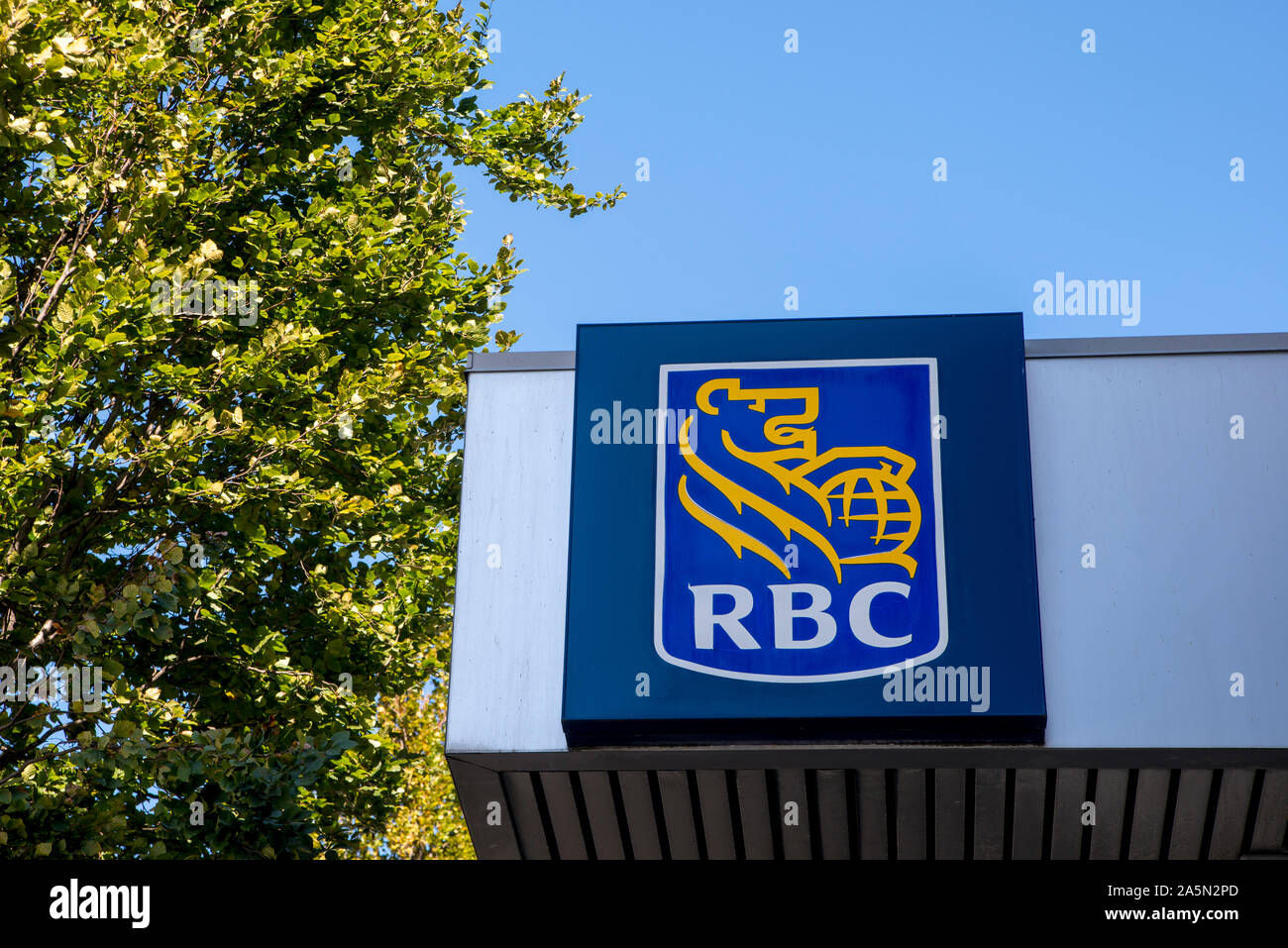 Victoria logo hi-res stock photography and images - Alamy