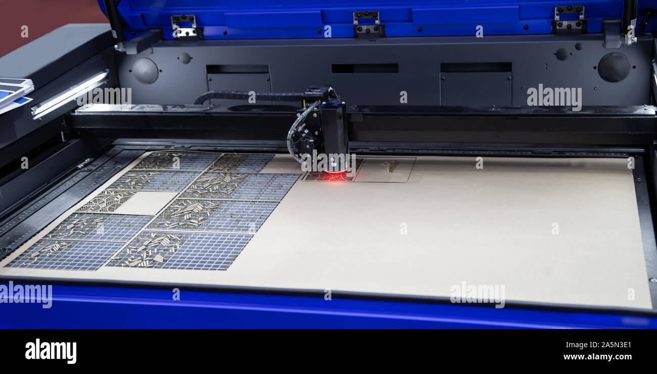 Laser cutting card hi-res stock photography and images - Alamy
