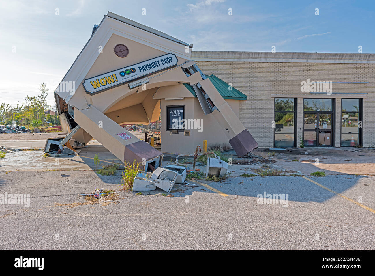 Panama City, Florida, USA 10/21/2019. The WOW cable company office was ...