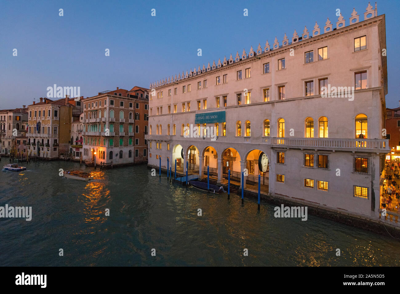 Venice iconic destinations hi-res stock photography and images - Alamy