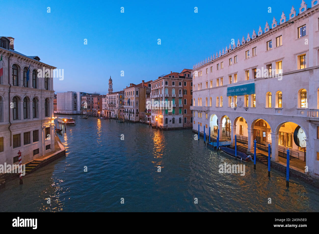 Sinking cities hi-res stock photography and images - Alamy