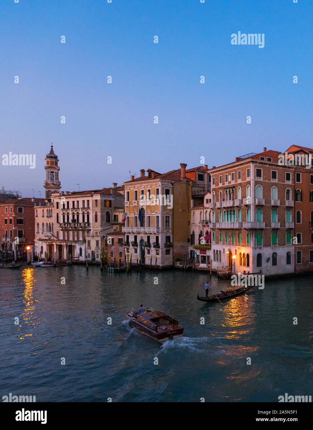 Italy buildings architecture hi-res stock photography and images - Alamy