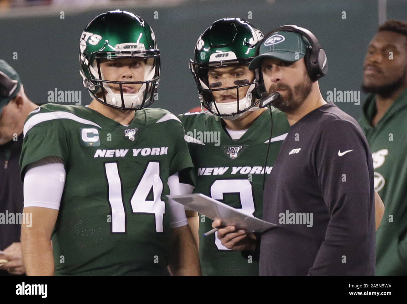 John fales hi-res stock photography and images - Alamy