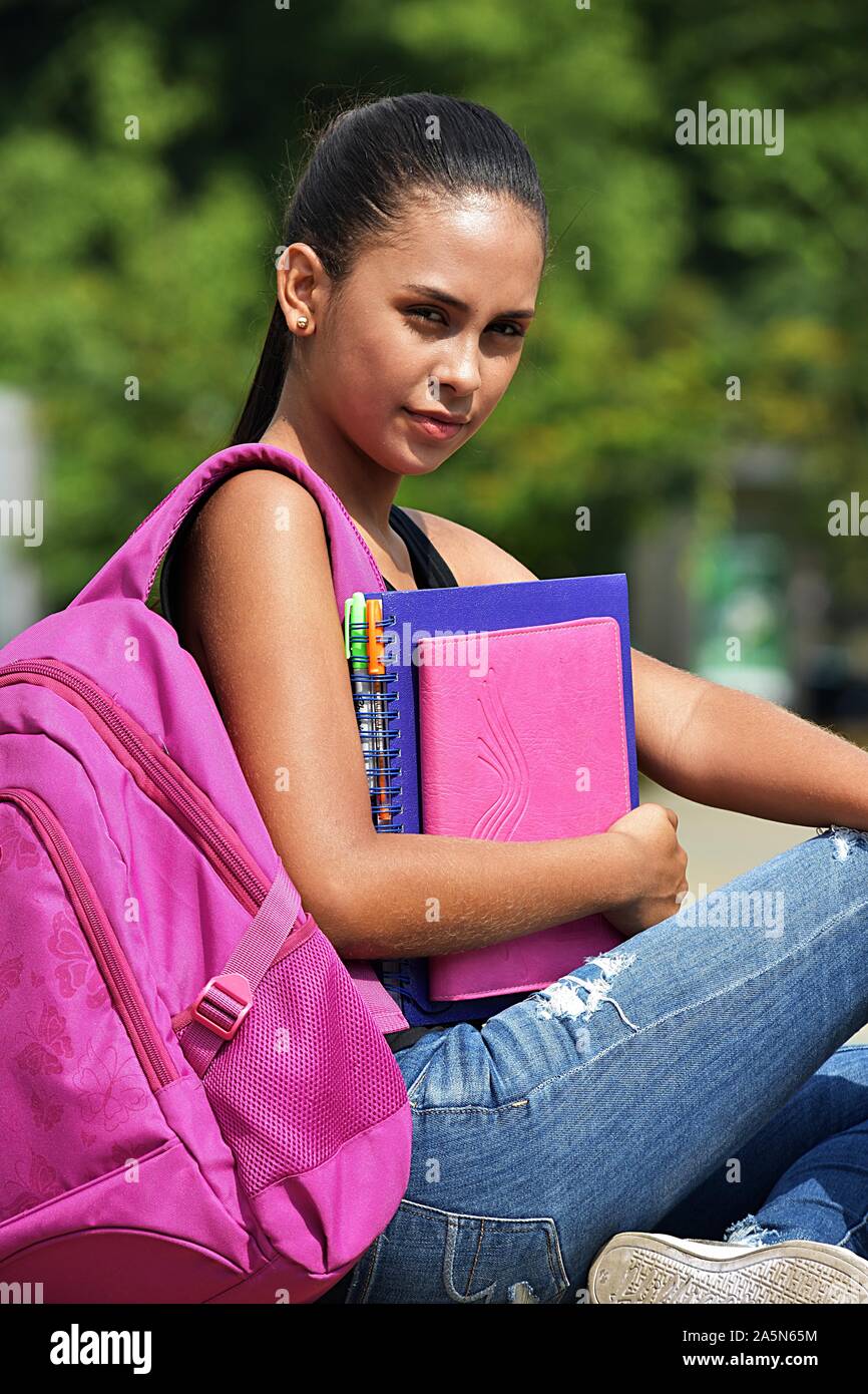 Girl wearing backpack school hi-res stock photography and images - Alamy