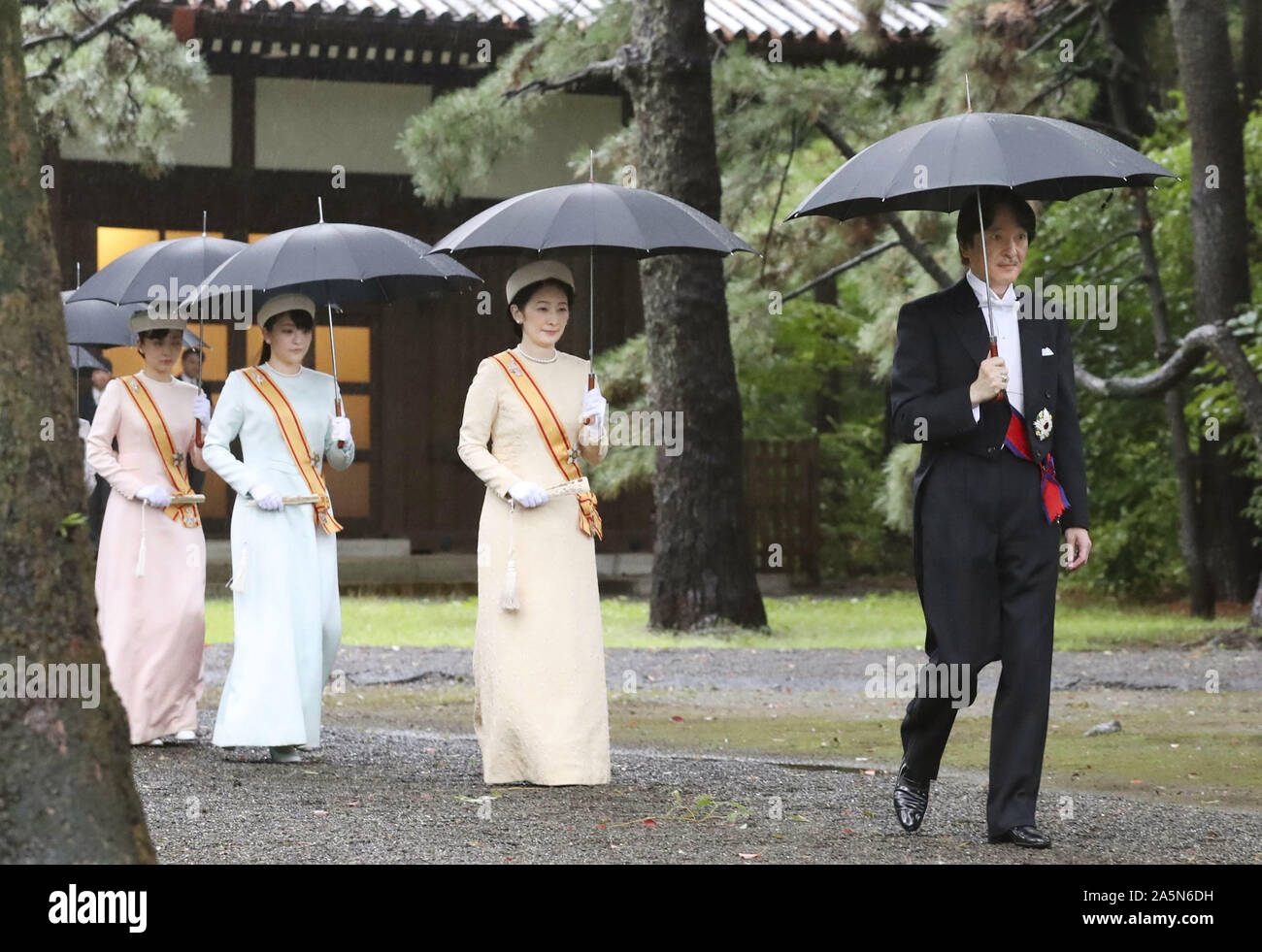Tokyo, Japan. 22nd Oct, 2019. (From R) Japanese Crown Prince Fumihito ...