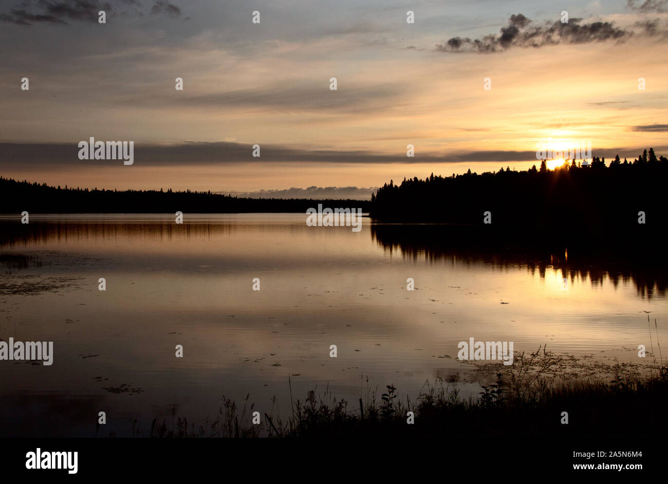 Saskatchewan lakes hi-res stock photography and images - Alamy
