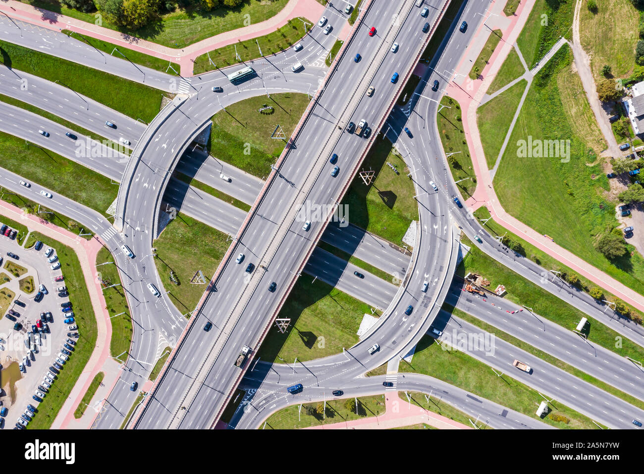 Grass roundabout hi-res stock photography and images - Alamy