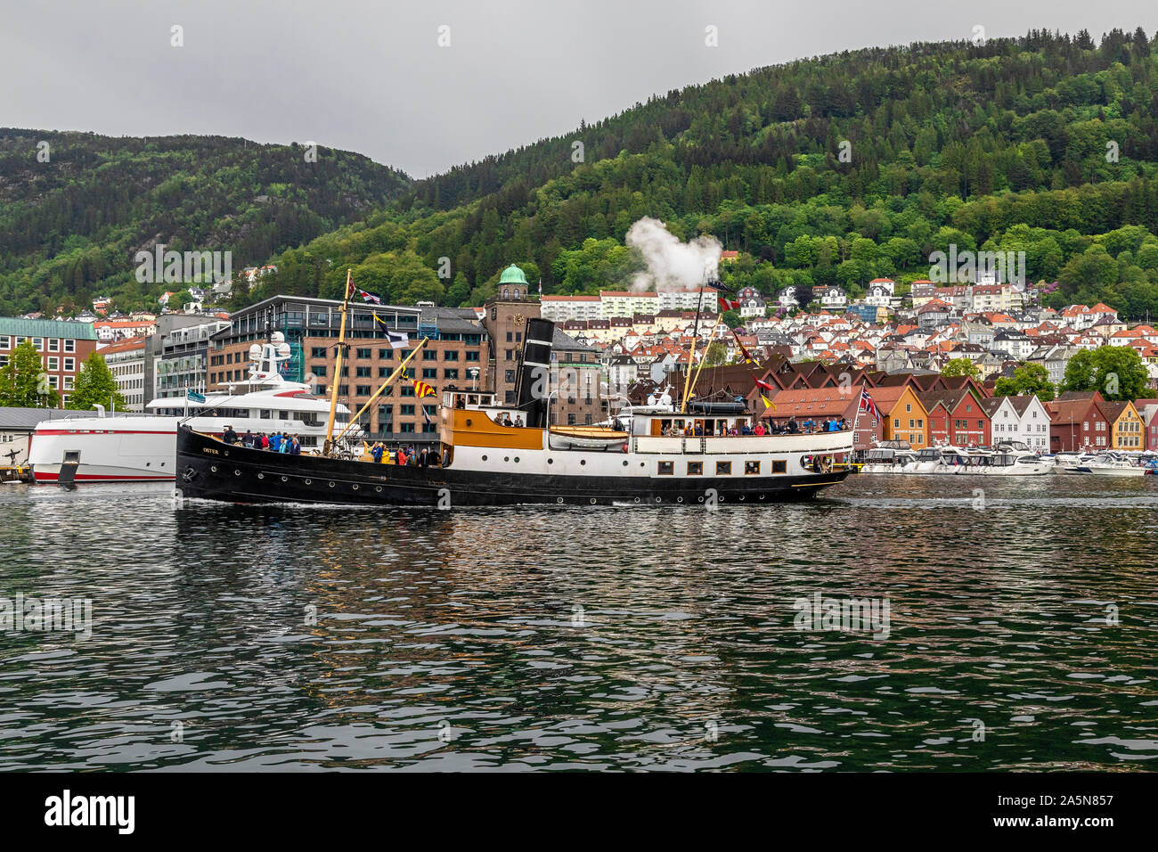 Veteran passenger steam ship Oster, built 1908. Departing from the port ...