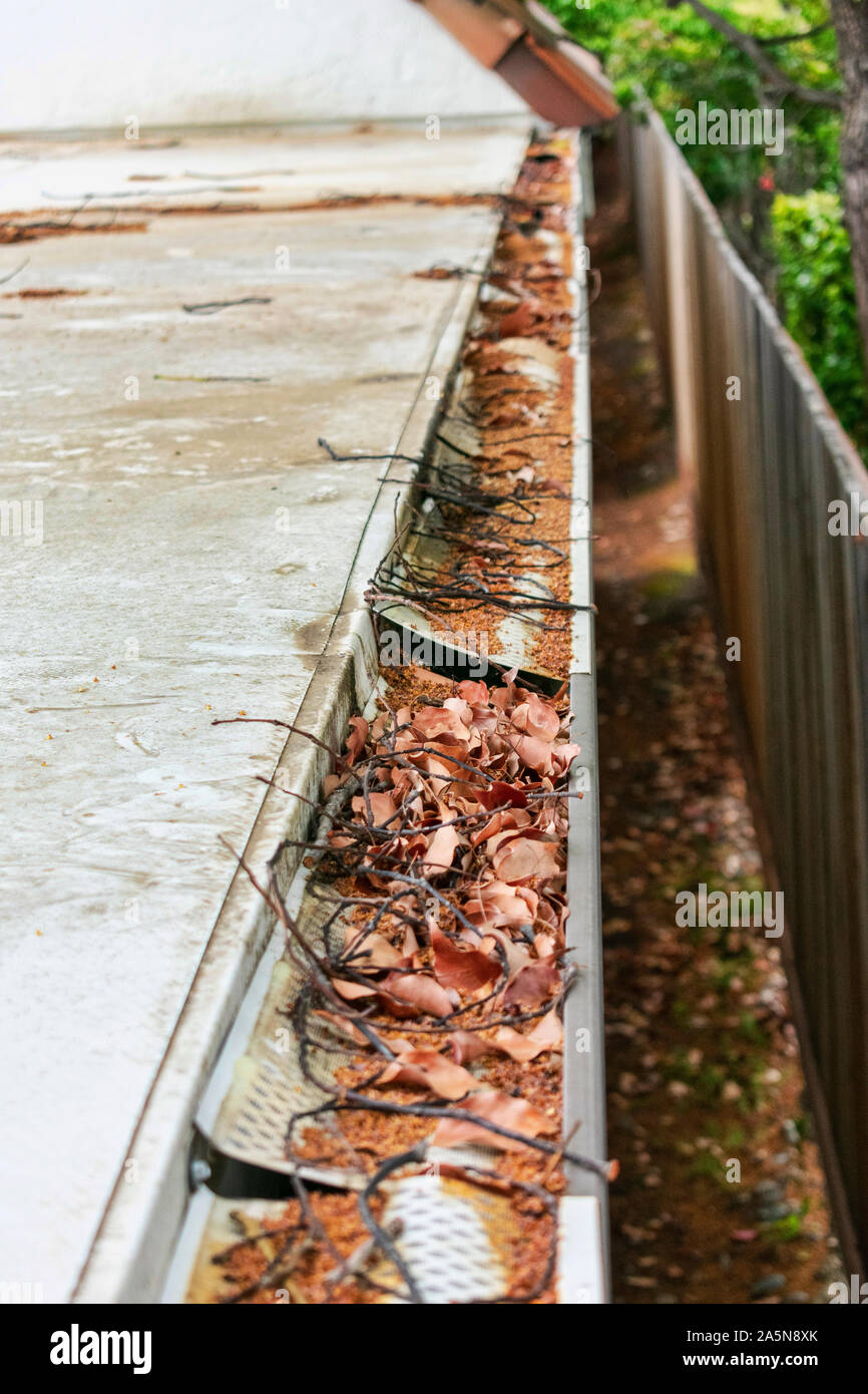 Preventive maintenance inspection hi-res stock photography and images ...