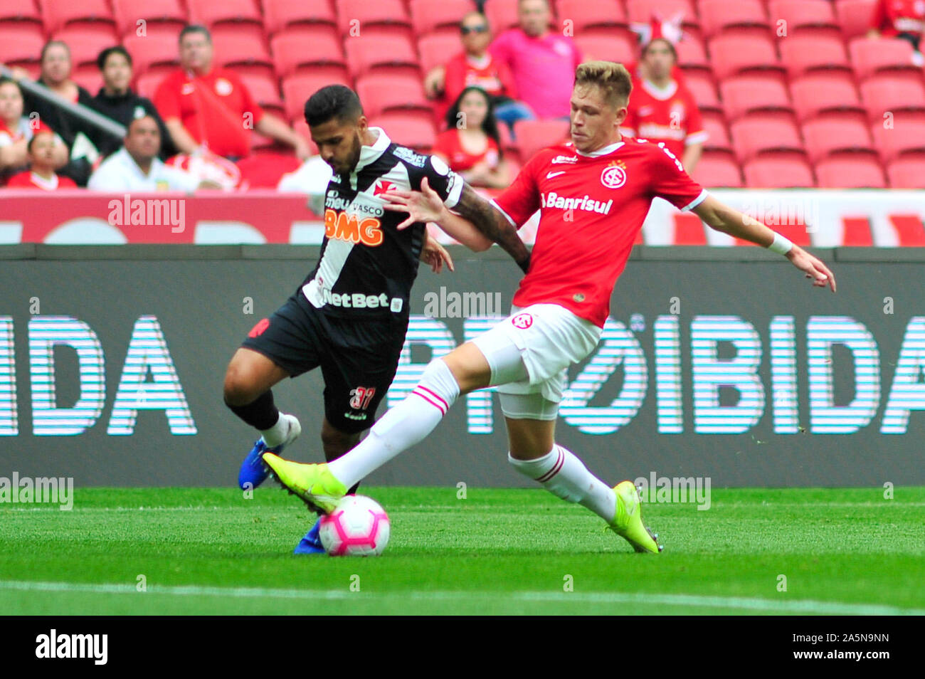 Bruno henrique internacional hi-res stock photography and images - Alamy