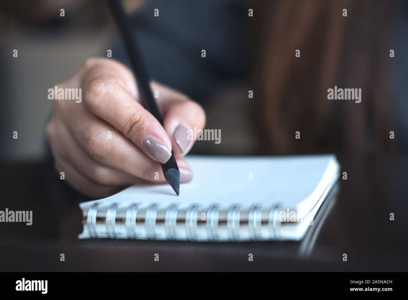 Womans hands writing letter hi-res stock photography and images - Alamy