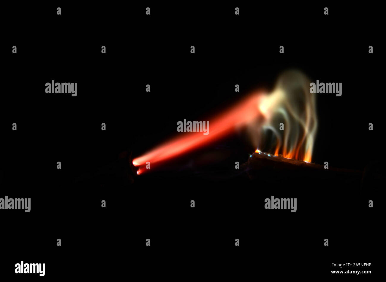 Spark electrodes hi-res stock photography and images - Alamy