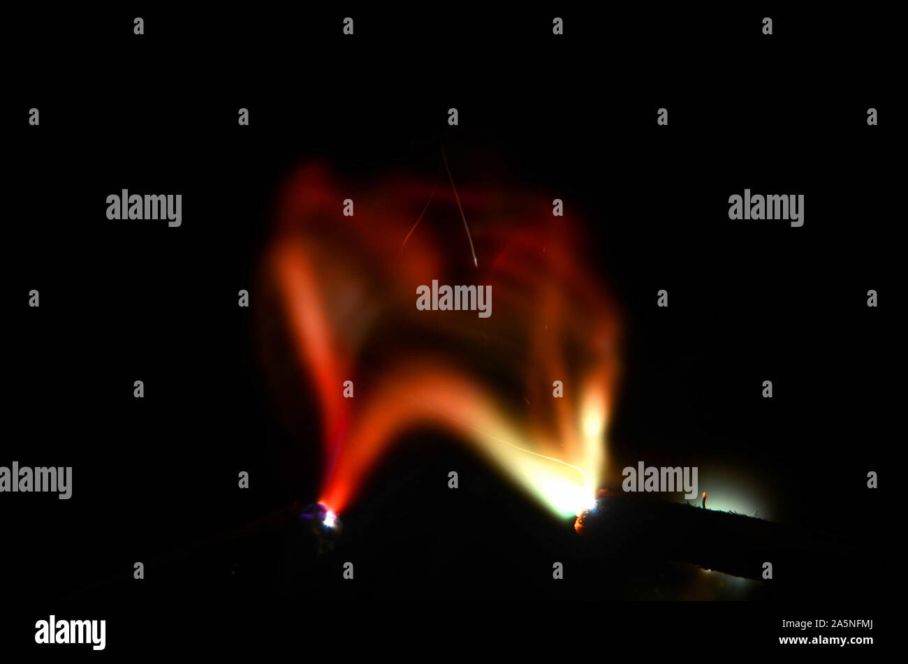 Spark between electrodes hi-res stock photography and images - Alamy