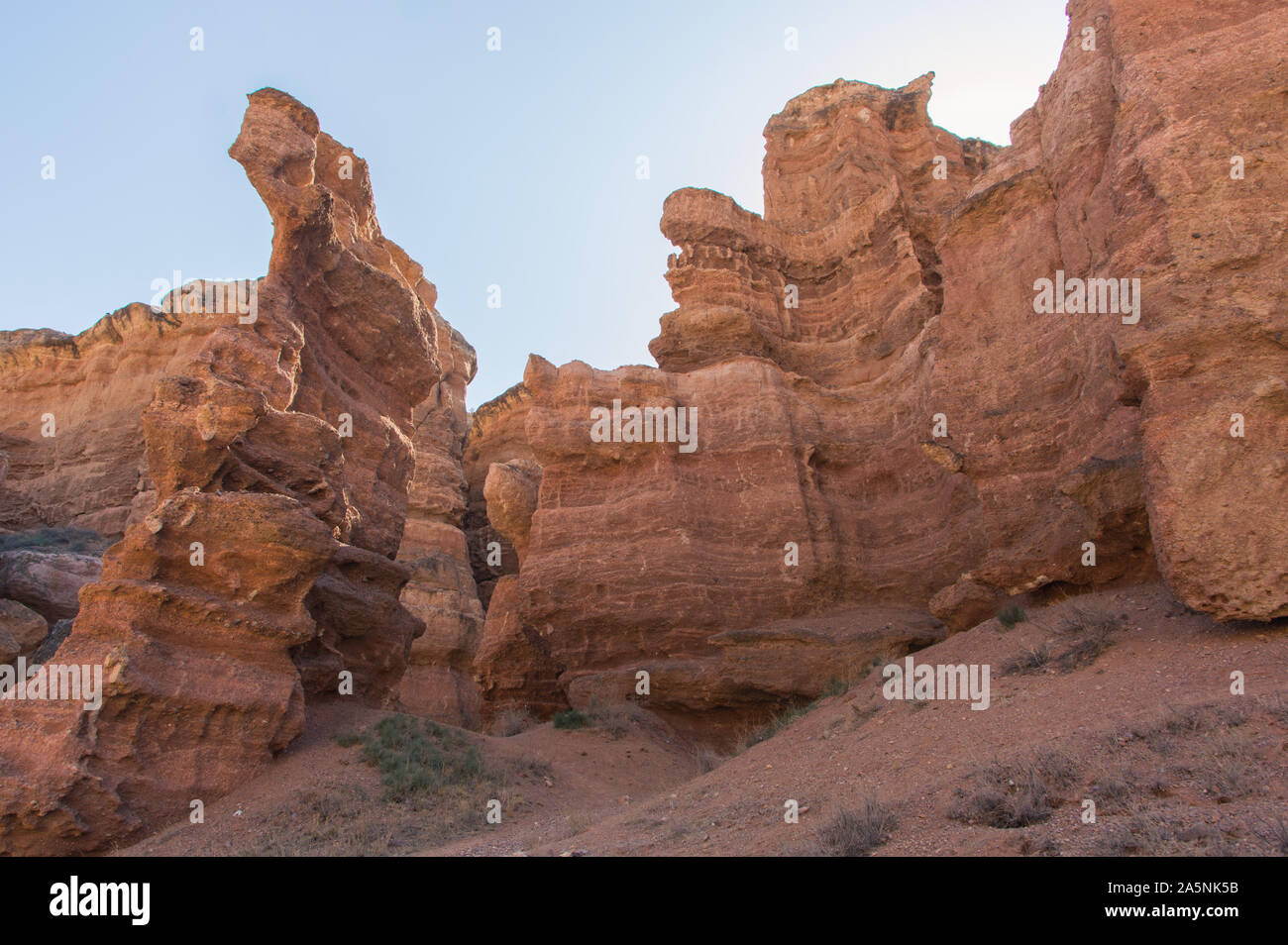 Red colored limestone hi-res stock photography and images - Alamy