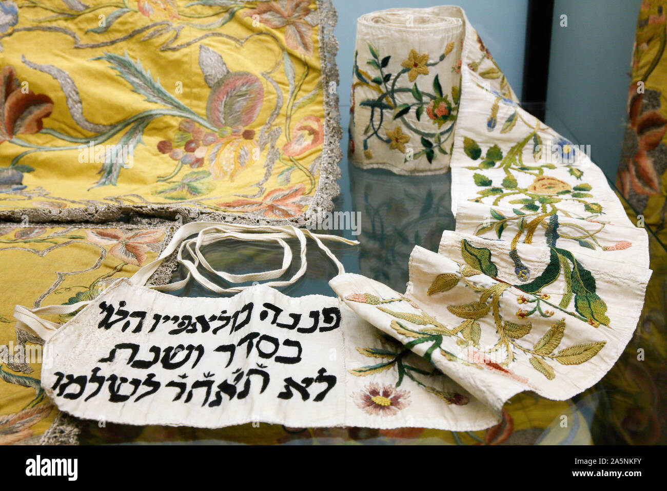 Italy Veneto Padua: Jewish Museum: Mappah. Band for Torah scroll Stock ...
