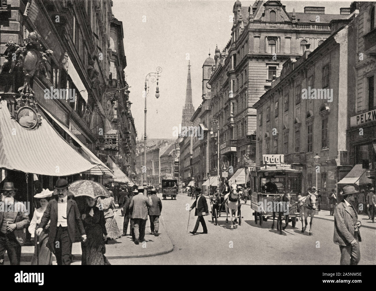 Kärntnerstraße - Vienna 1900 - Vintage photography Stock Photo - Alamy