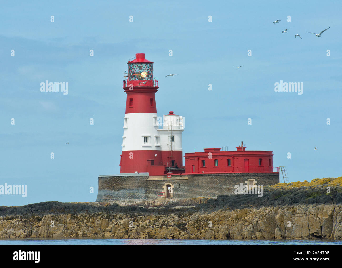 Longstone rocks hi-res stock photography and images - Alamy